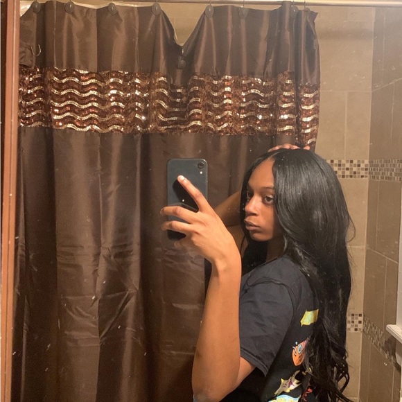 Nakiya's Closet (@nakiya_t) | Poshmark